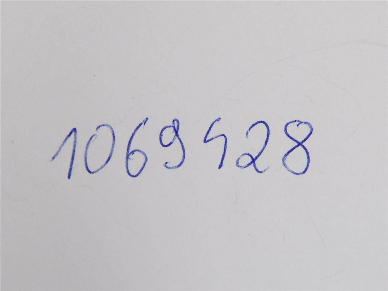 PINKA NADWOZIA FOCUS MONDEO S-MAX KUGA COURIER _ 1069428 _ W702889-S300 ...