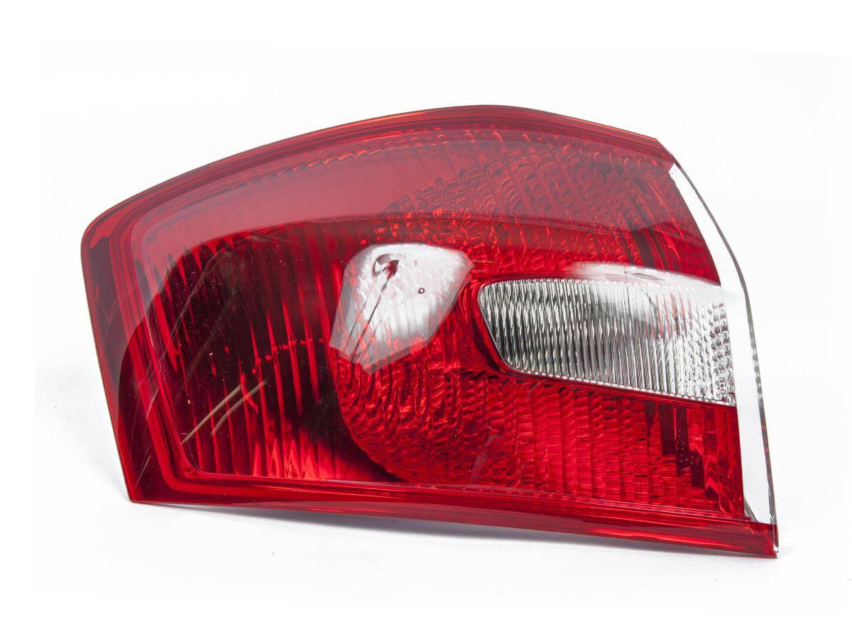 LAMPA LEWA TYŁ ZEWNĘTRZNA KUGA 08-12 _ 1710612 _ 8V41-13405-CH | | Ford ...