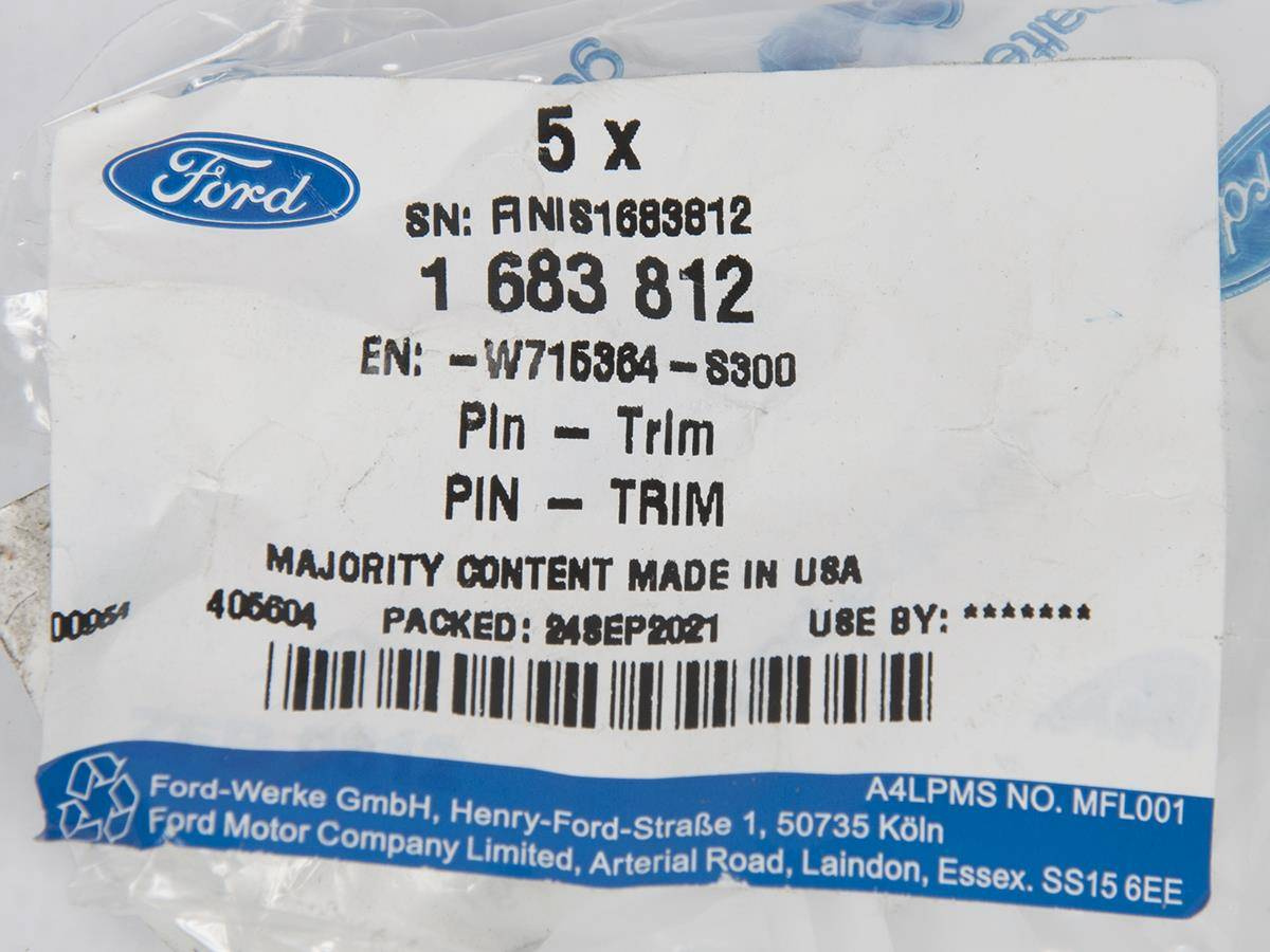 SPINKA LISTWY PROGOWEJ C-MAX 10- 15- FOCUS 11- 14- _ 1683812 _ W715364 ...