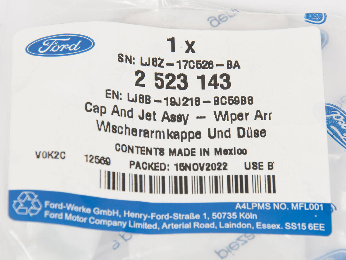 KOŁPAK Z DYSZĄ SPRYSKIWACZA MUSTANG MACH-E 21- _ 2523143 _ LJ8B-19J218 ...