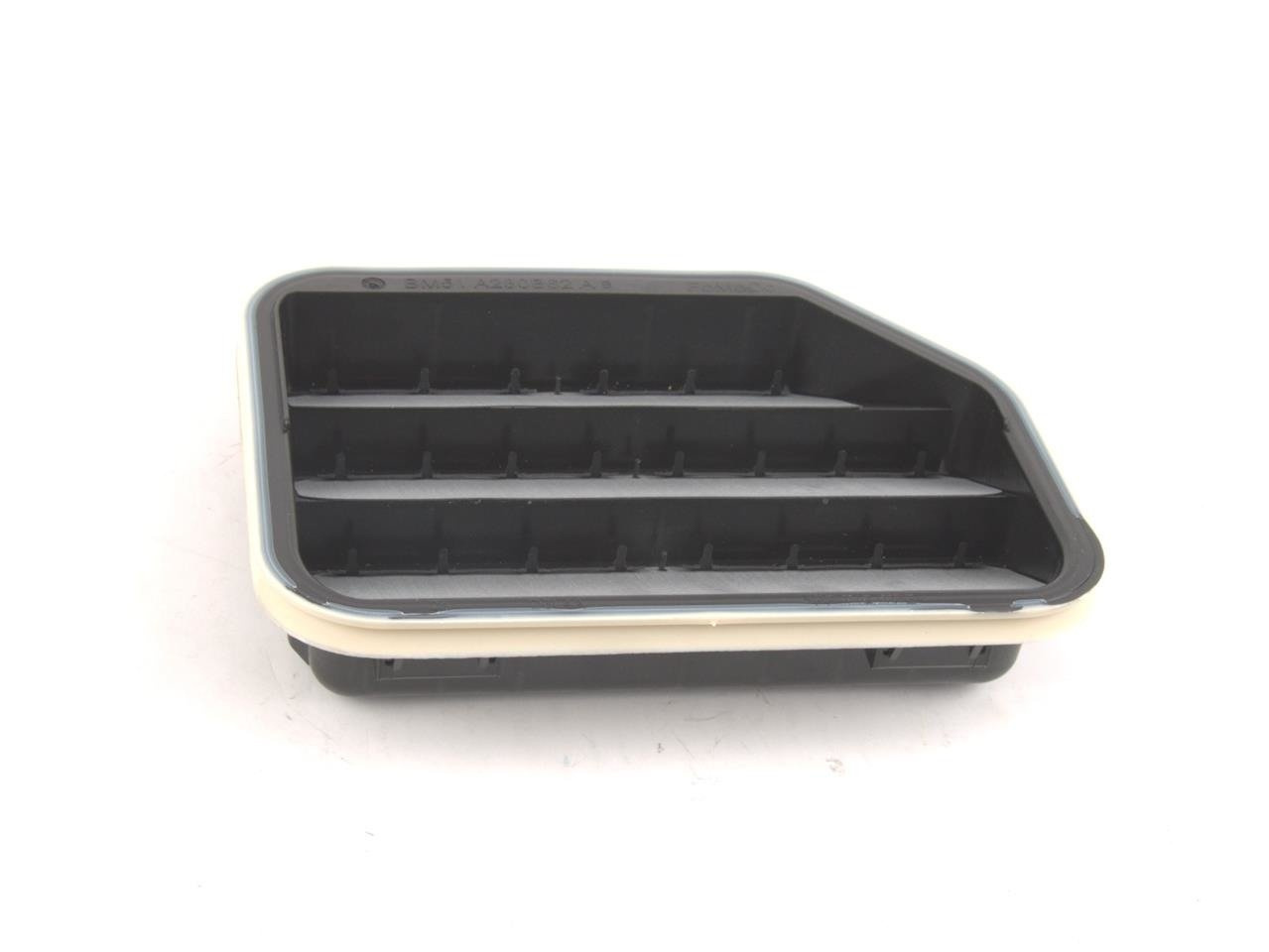 KRATKA WENTYLACYJNA PRAWA FOCUS MK3 2011- 2014- _ 1706175 _ BM51 ...