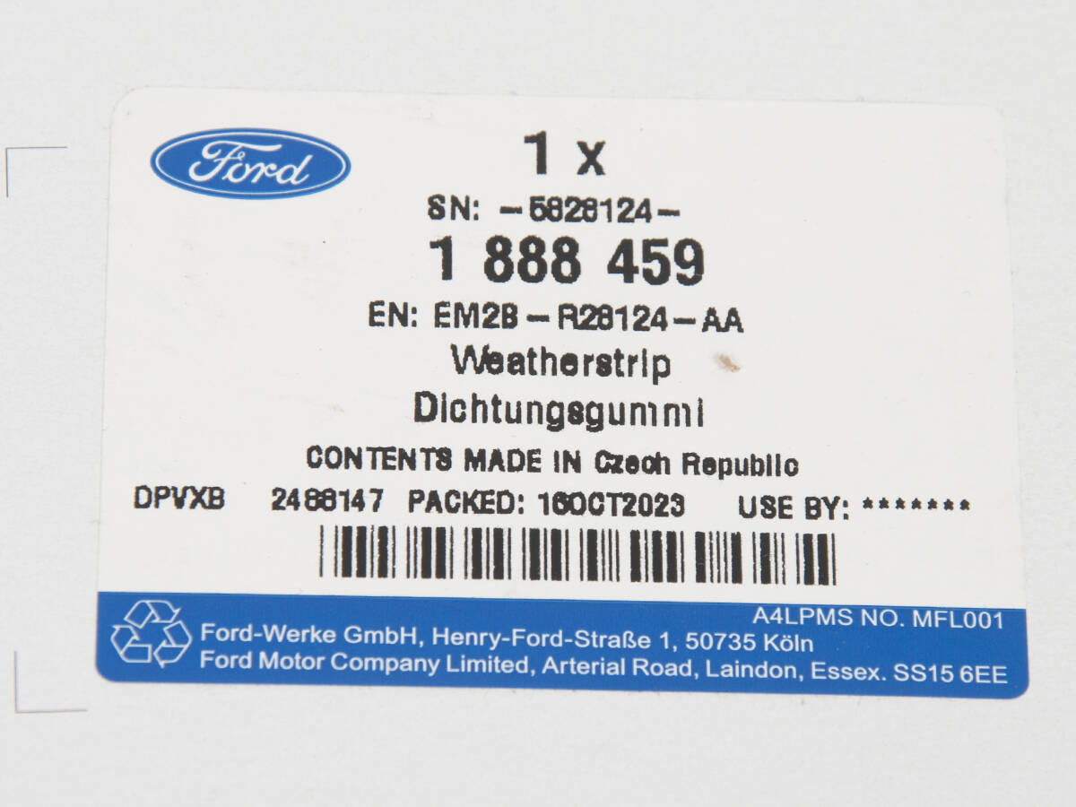 USZCZELKA BOCZNA DRZWI TYLNYCH PRAWA S-MAX/GALAXY 15 _ 1888459 _ EM2B ...